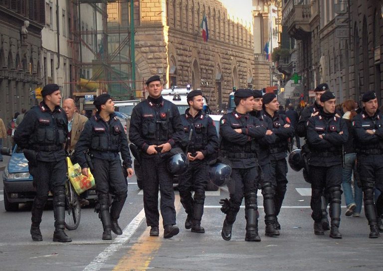 Différence entre Police et Gendarmerie : Quelles sont les distinctions ...